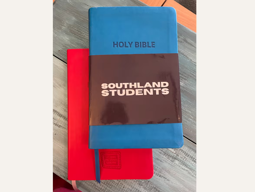 Fully Customized Bibles – ChurchSource