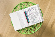 NIV, Beautiful Word Coloring Bible: Hundreds of Verses to Color ...